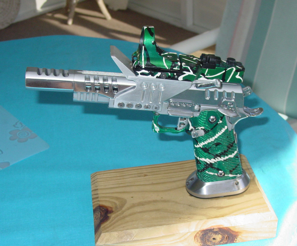 My Pimp Gun - The Gallery - Brian Enos's Forums... Maku mozo!