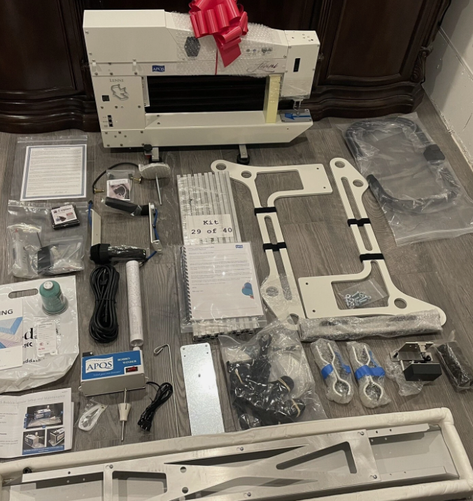 APQS Lenni Longarm Quilting Machine W/ Accessories NO TABLE/STAND NEW ...