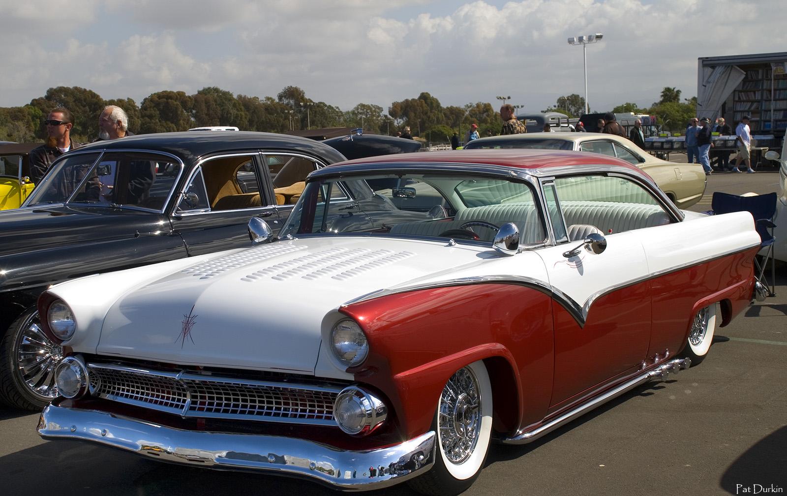 1955 Ford Fairlane - White Pearl & Red Copper Metallic - fvl - Ford ...