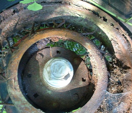 early hubcap - "M" - ? - What is it? - Antique Automobile Club of ...