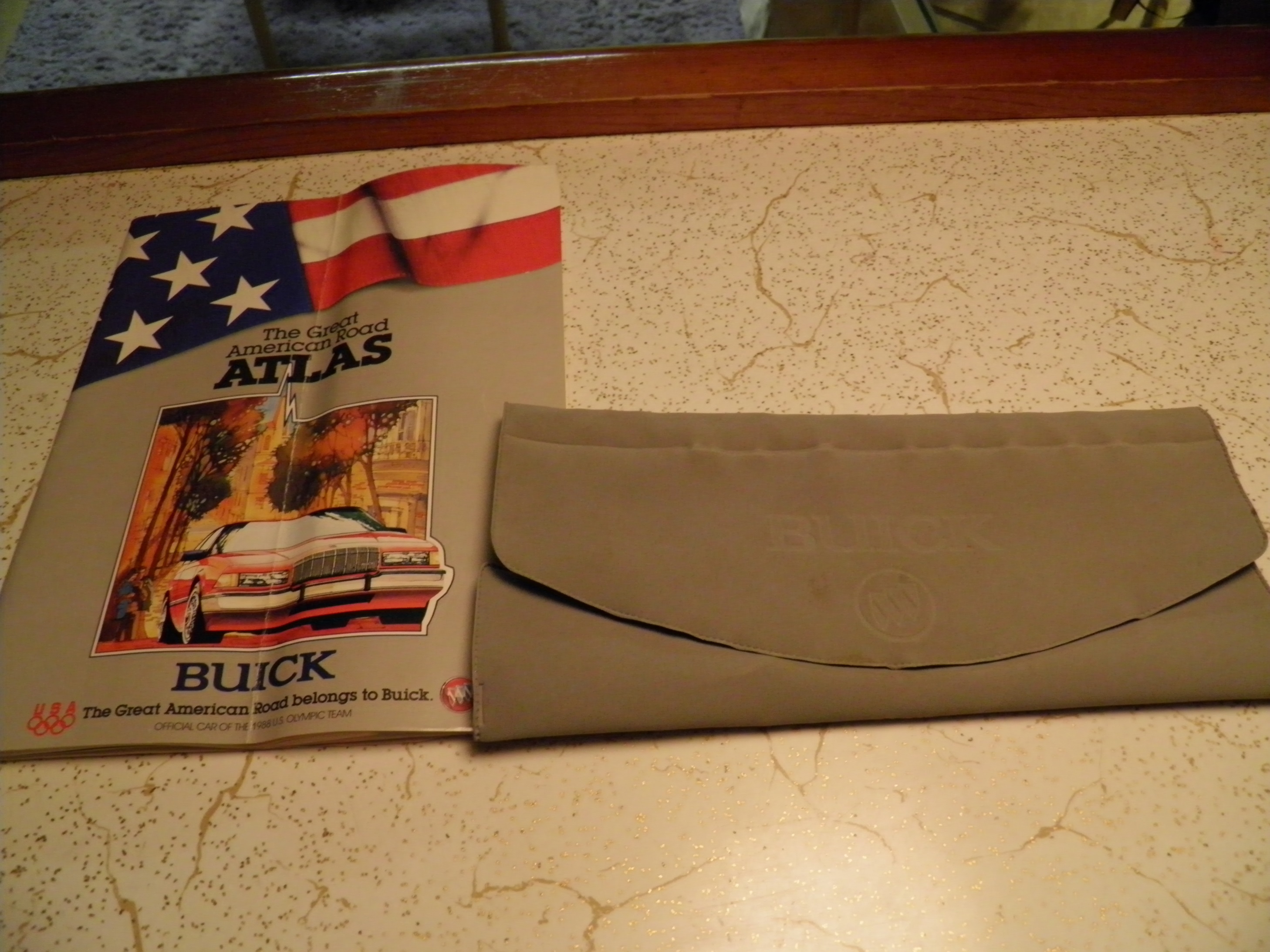 1988 Owners Manual Packet & Buick Atlas with case - Buick Reatta ...