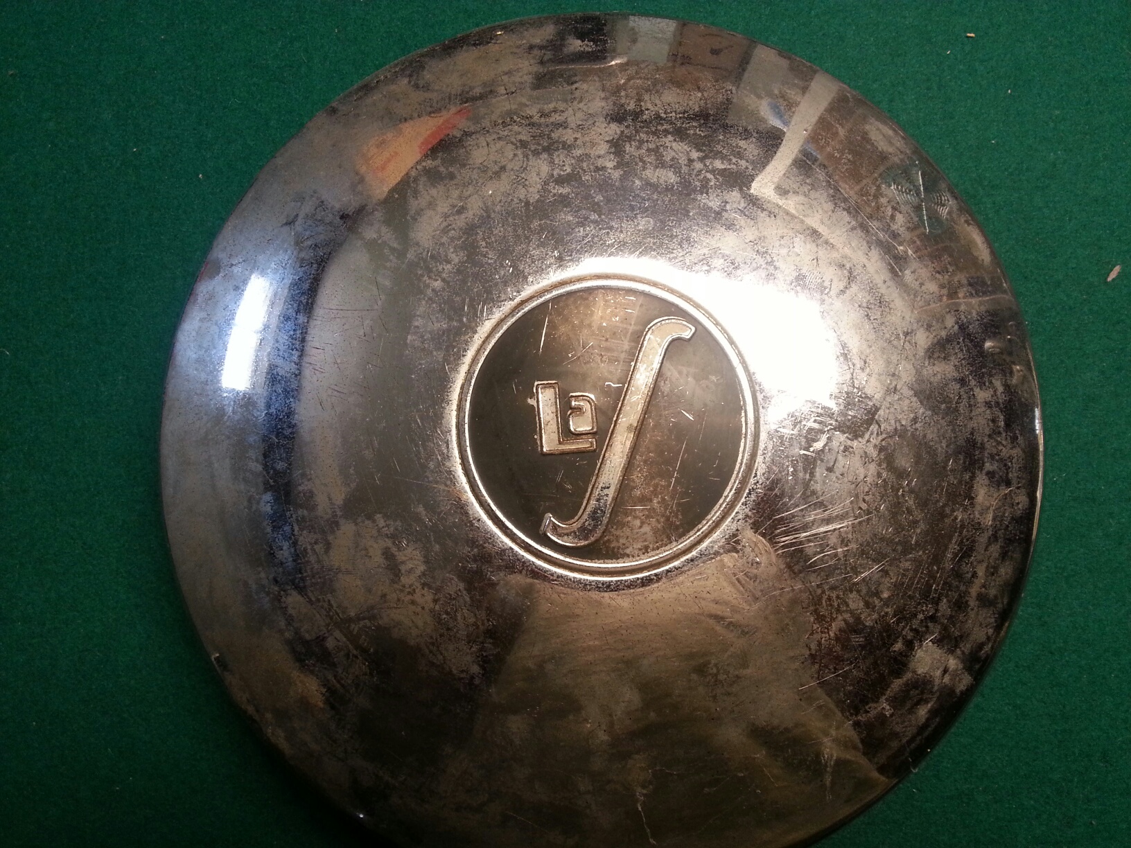 Hubcap Identification help - What is it? - Antique Automobile Club of ...