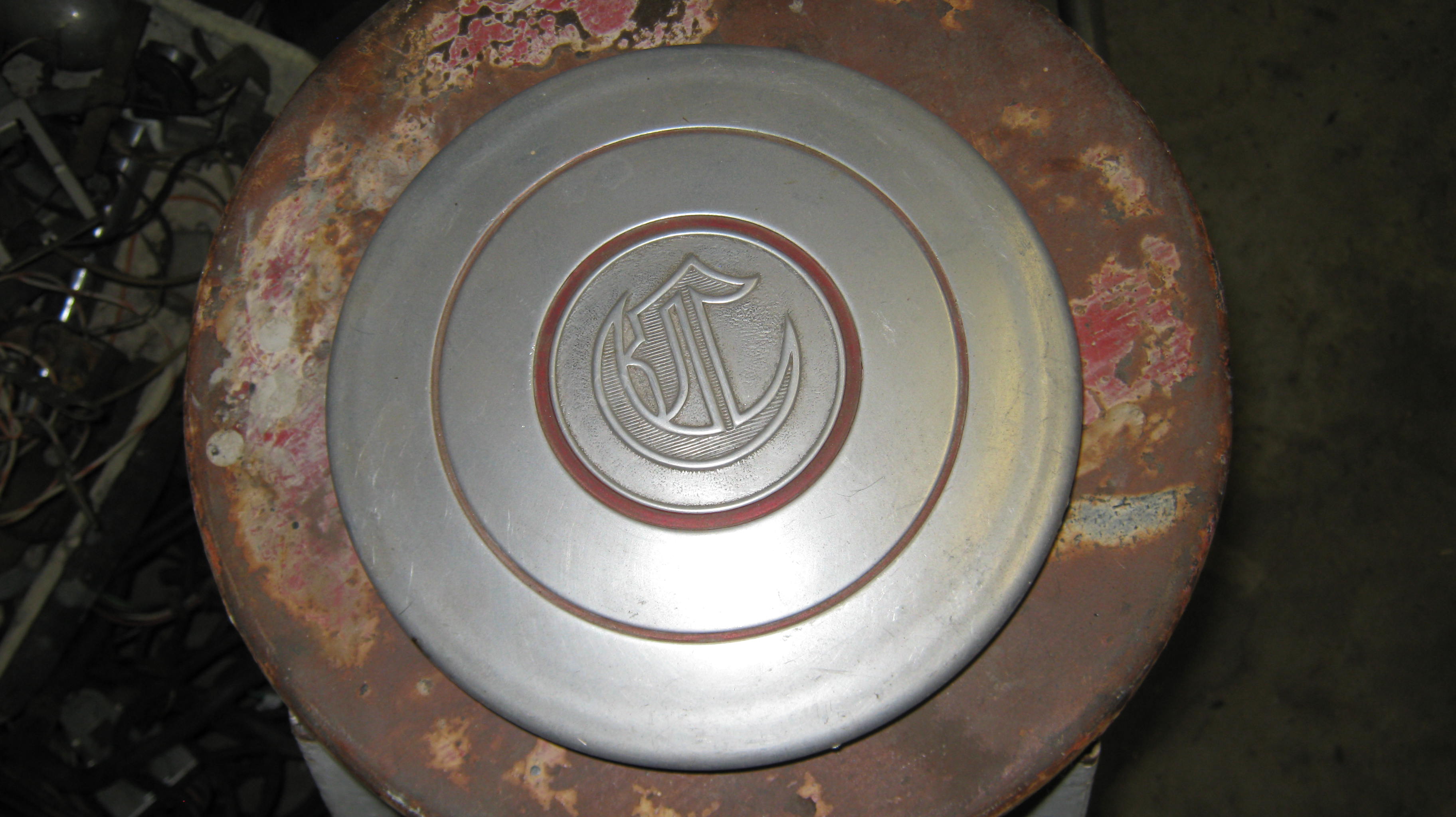 hub cap for? - Chrysler Products - General - Antique Automobile Club of ...