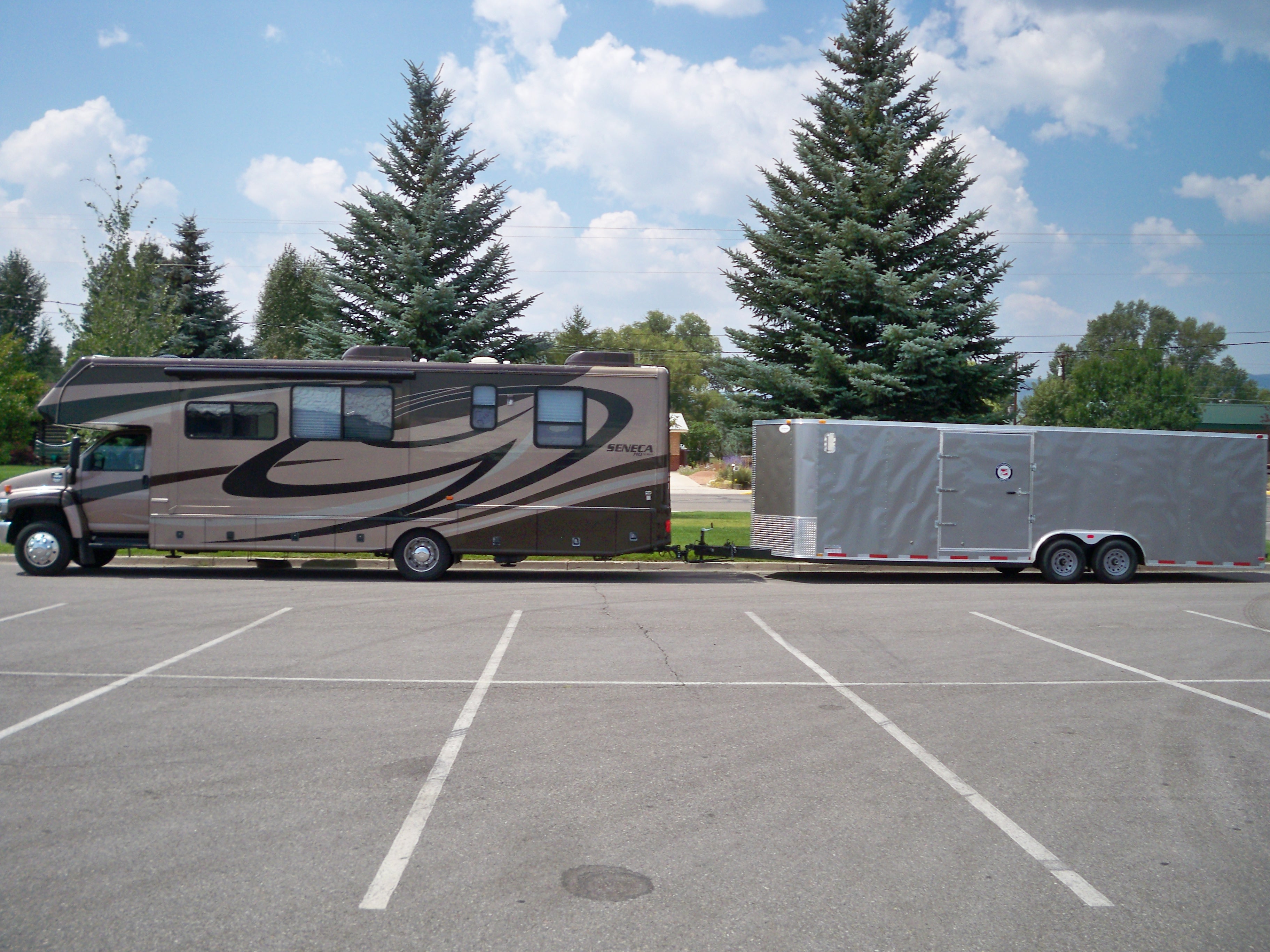 Motor Home towing an enclosed trailer - Garages, Trailers, and Towing ...