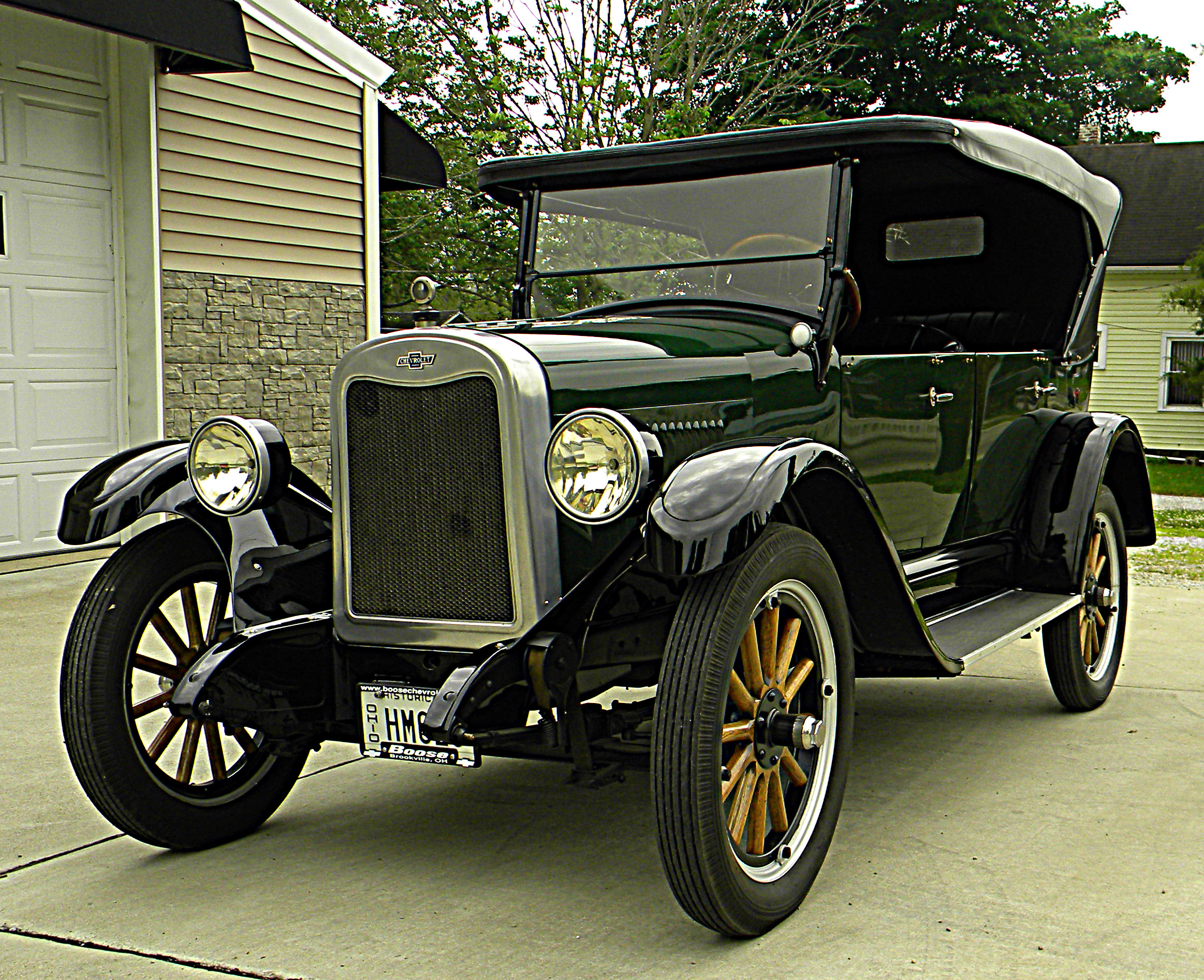 Wanted: 1925/26 Chevrolet Radiator shell, gas engine cart - Automobiles ...