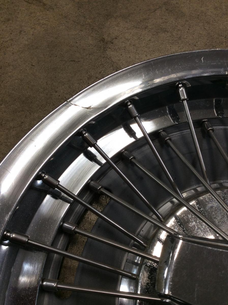 First gen wire hubcap. - Buick Riviera - Antique Automobile Club of ...