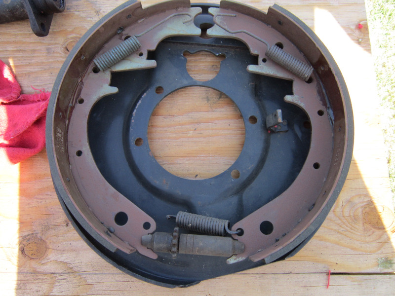 Bendix brake assembly - Cord 810/812 - Antique Automobile Club of ...