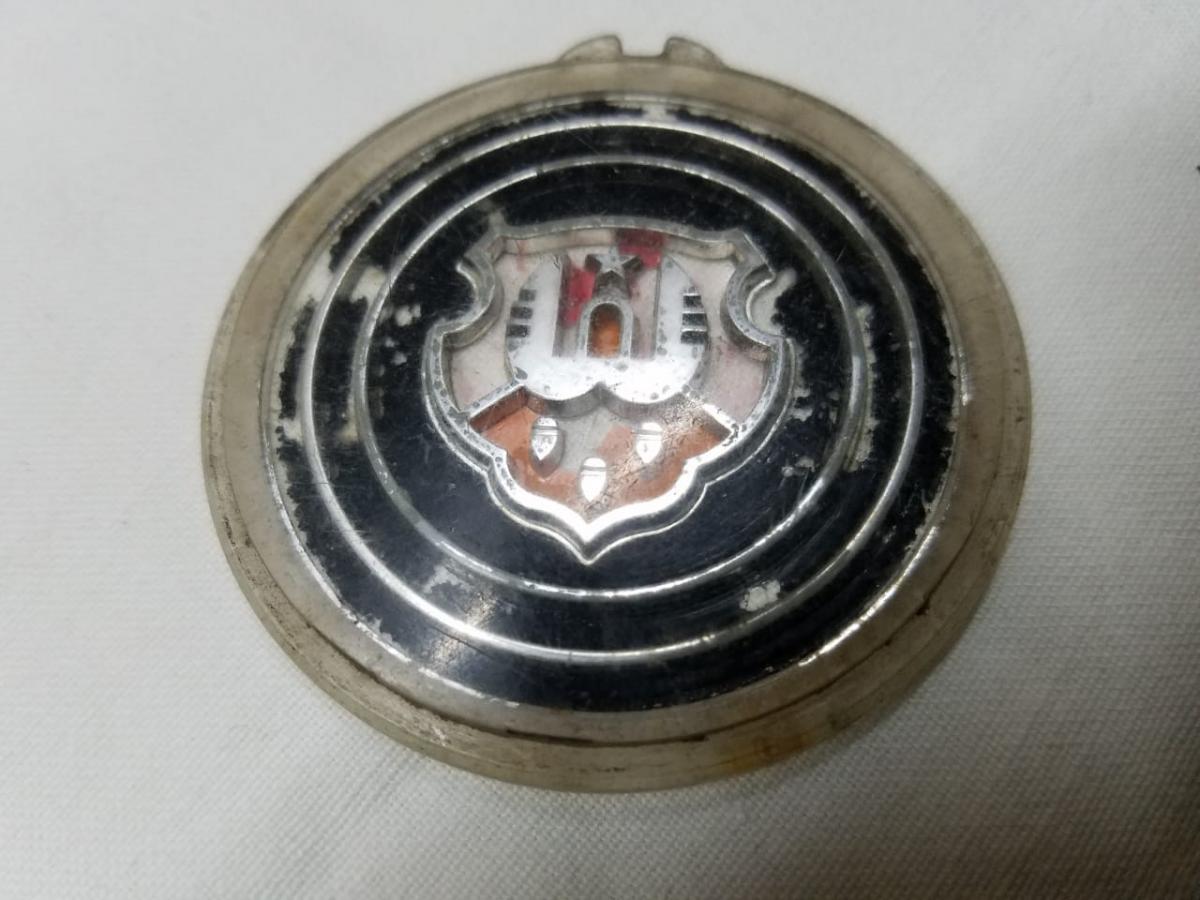 unknown emblem - What is it? - Antique Automobile Club of America ...
