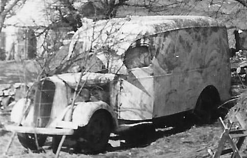 ID Convertible and Van - Period Photos - Pre WWII - Antique Automobile ...