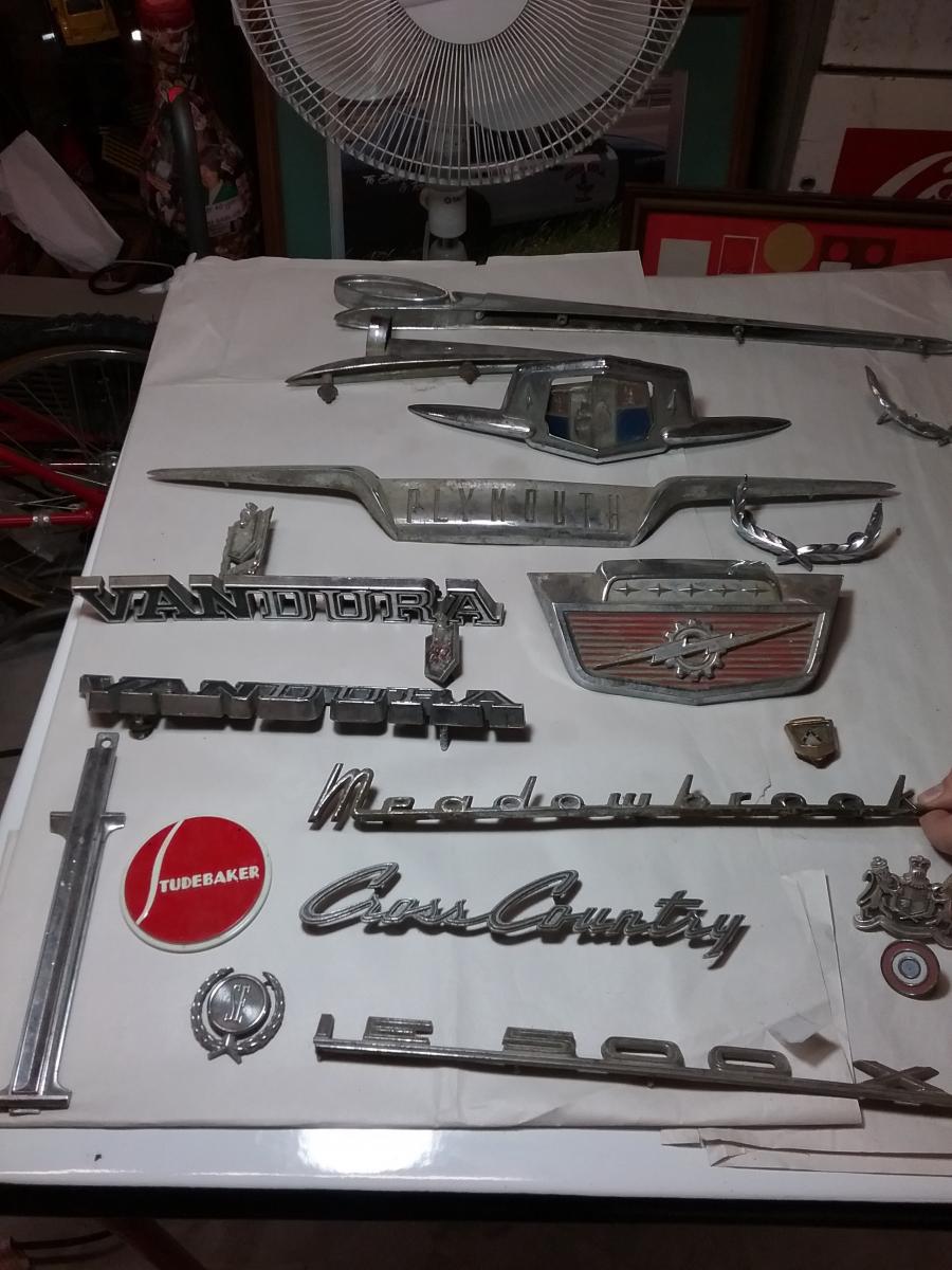 car emblems - Parts For Sale - Antique Automobile Club of America ...