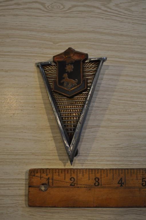 identify this emblem - What is it? - Antique Automobile Club of America ...