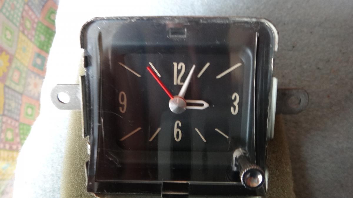 1961 Pontiac Clock - Parts For Sale - Antique Automobile Club of ...