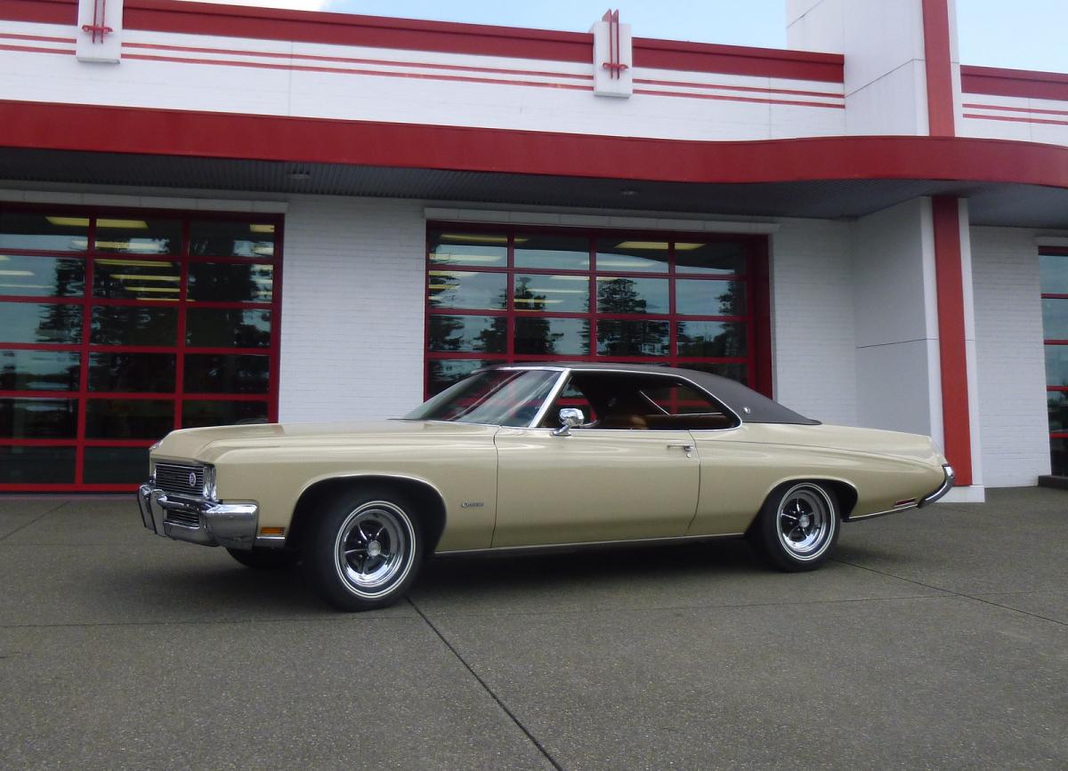 1971-73 Centurions - Buick - Photos and Videos - Antique Automobile ...