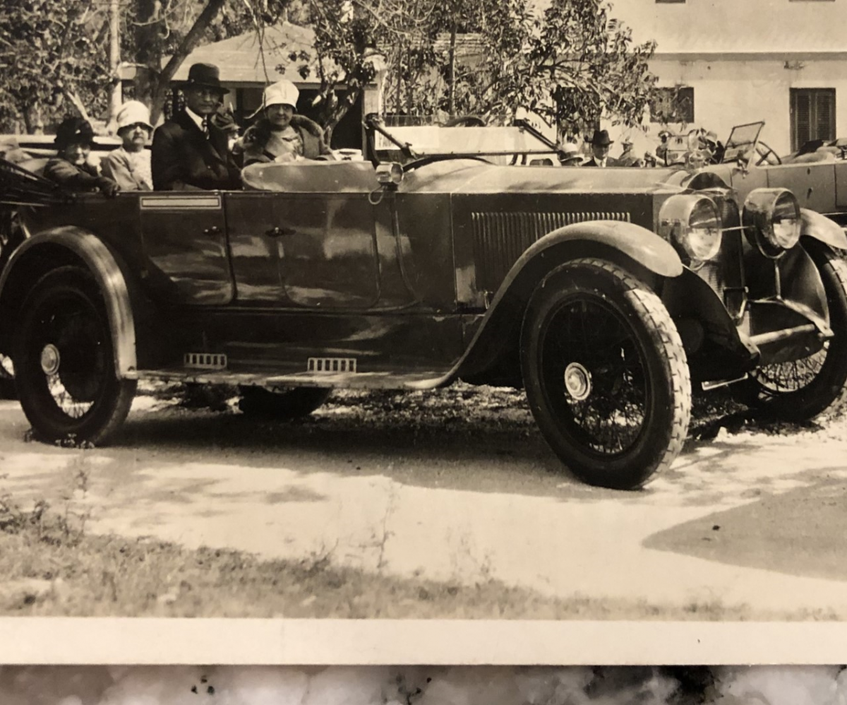 gorgeous early 1920s touring car what is it? - General Discussion ...