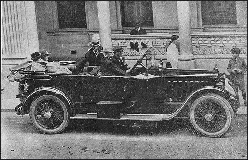 gorgeous early 1920s touring car what is it? - General Discussion ...