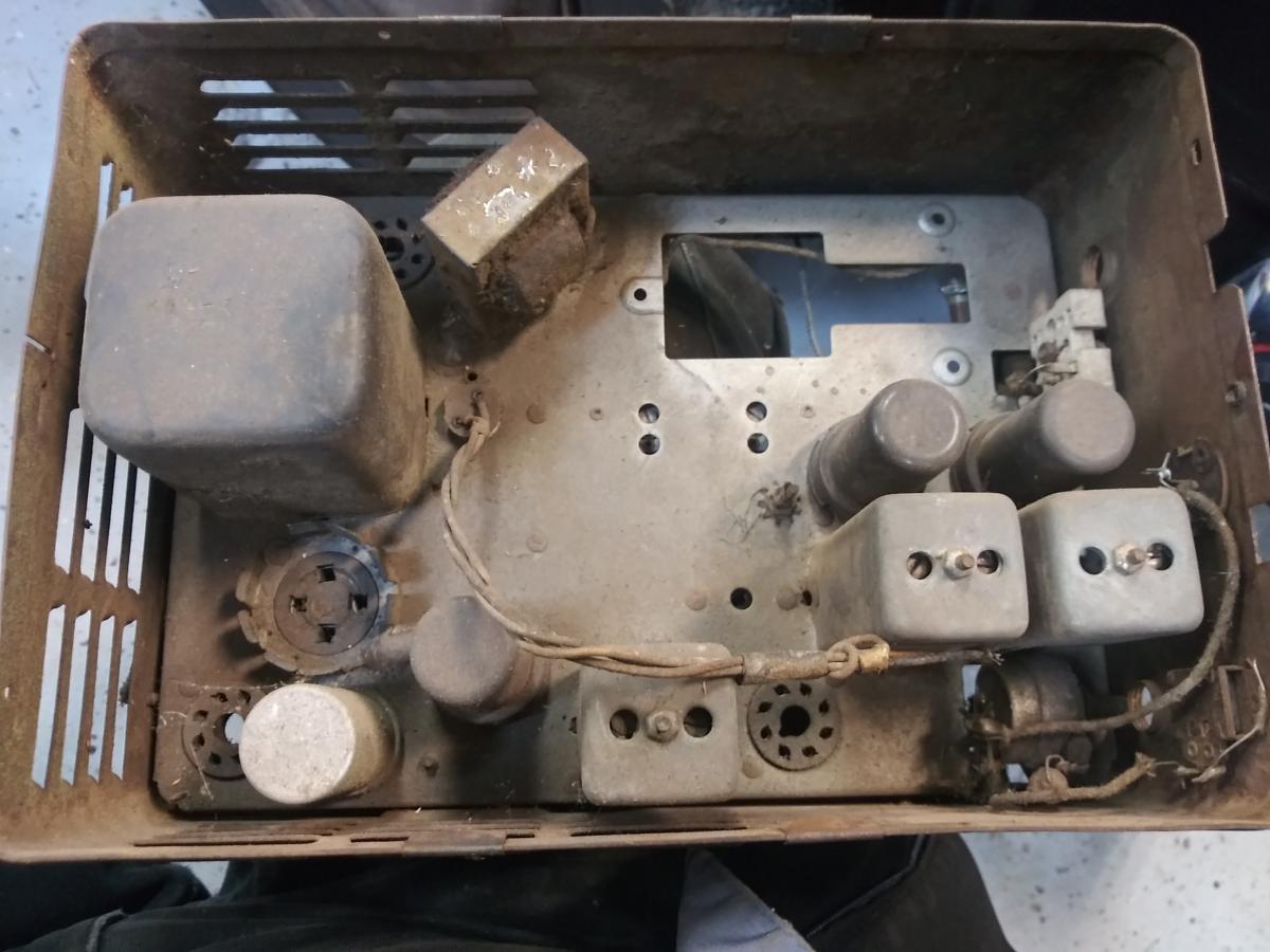 Firestone car radio - Parts For Sale - Antique Automobile Club of ...