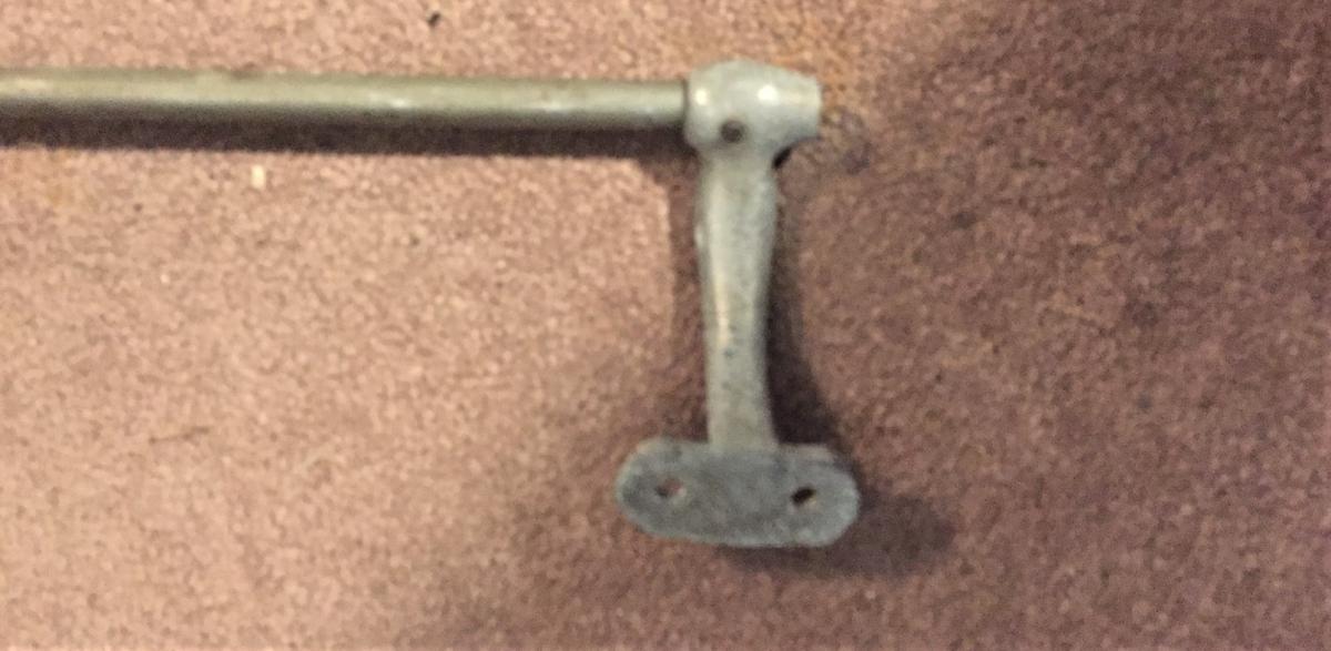 trying to ID this robe rail any ideas? - Chandler & Cleveland - Antique ...