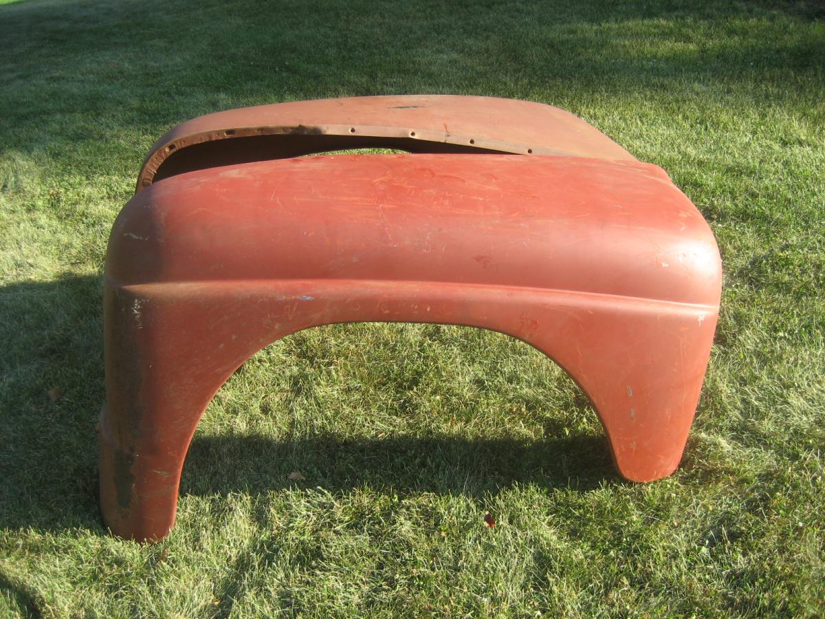 International Front Fenders To Sell - International Harvester / IHC ...