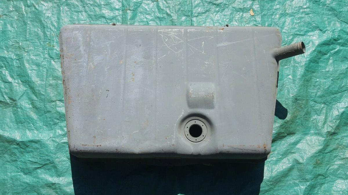 Lincoln Zephyr Fuel Tanks - Lincoln & Zephyr - Antique Automobile Club ...
