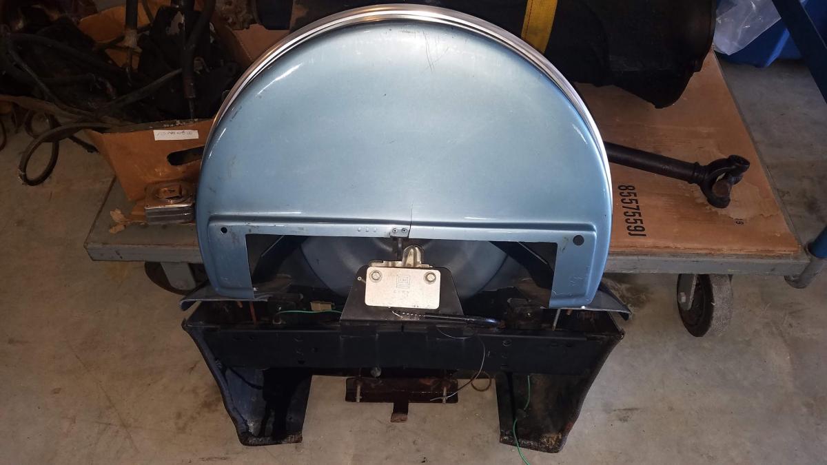 f/s 2 Cadillac Continental kits - Parts For Sale - Antique Automobile ...