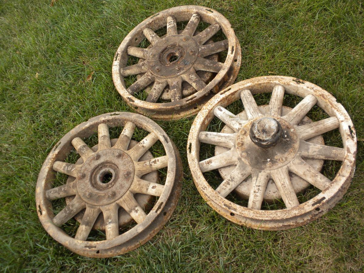 1920s Buick Wheels - Make Offer - Parts For Sale - Antique Automobile ...