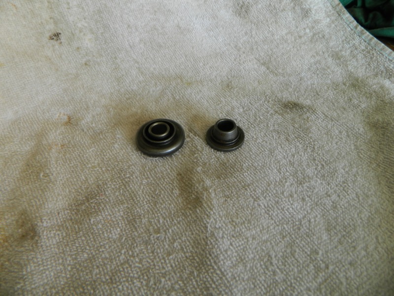 Valve rotators - Cord 810/812 - Antique Automobile Club of America ...