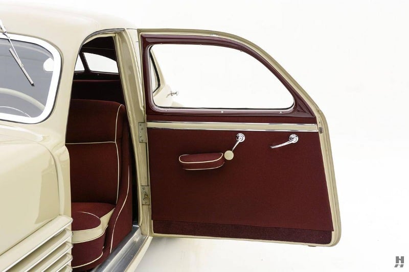 Interior re-trim . - Cord 810/812 - Antique Automobile Club of America ...