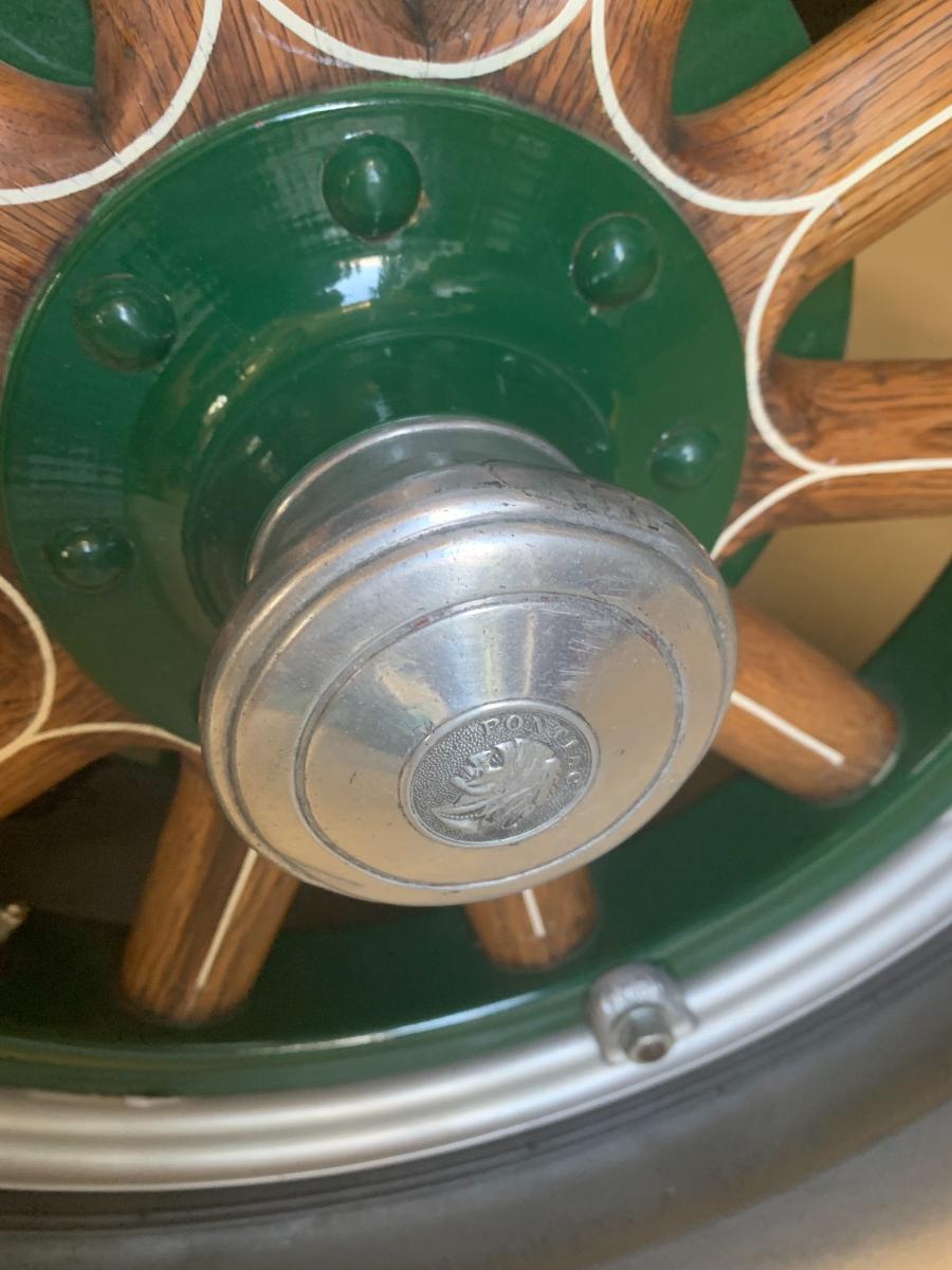 Hubcap paint? - 1930 Pontiac - Pontiac & Oakland - Antique Automobile ...