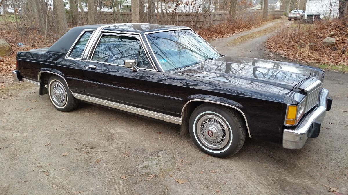 FOR SALE – 1986 Ford Crown Victoria 2-Door Coupe - Ford Automobiles and ...