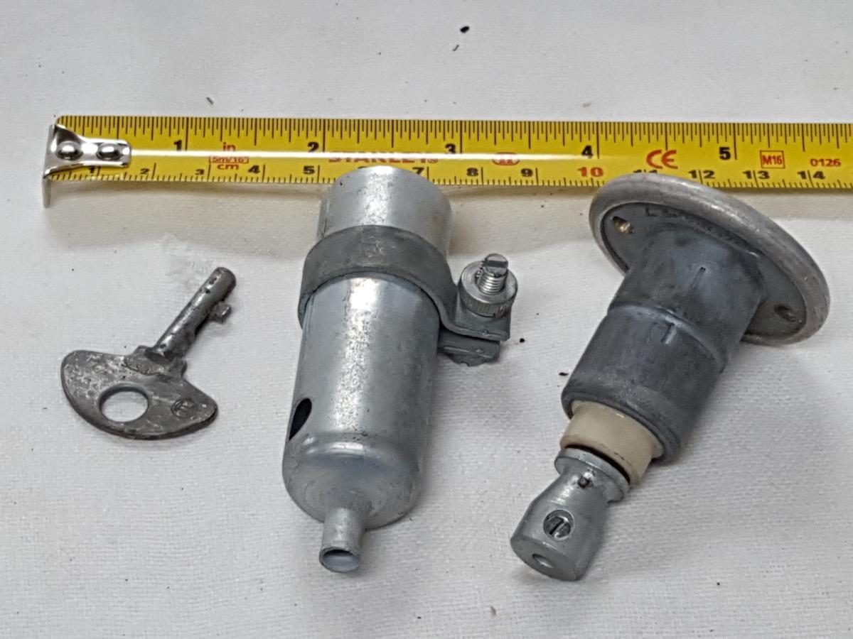 Bosch magneto switch with key New Old Stock - Parts For Sale - Antique ...