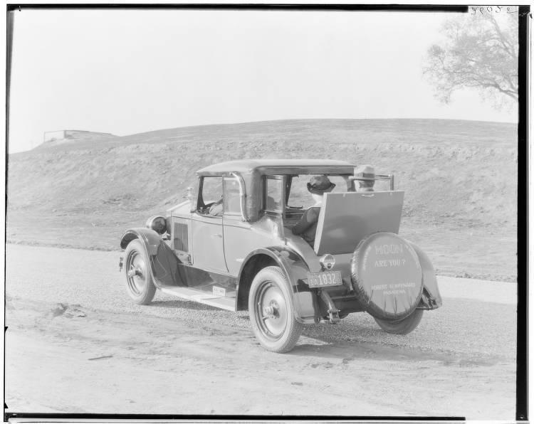 Moon 1924 - Period Photos - Pre WWII - Antique Automobile Club of ...
