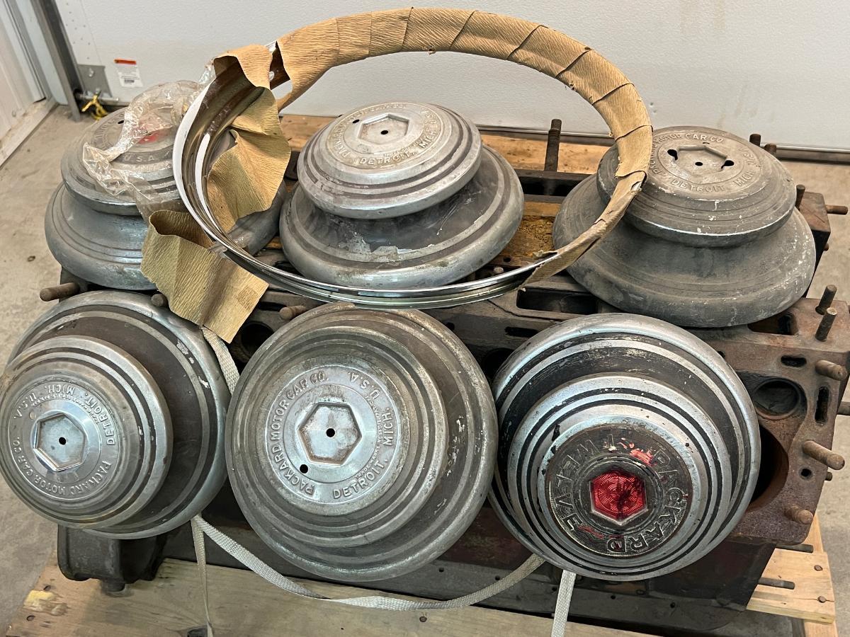 1933-36 Packard Senior Series artillery wheels, complete set of 6 ...