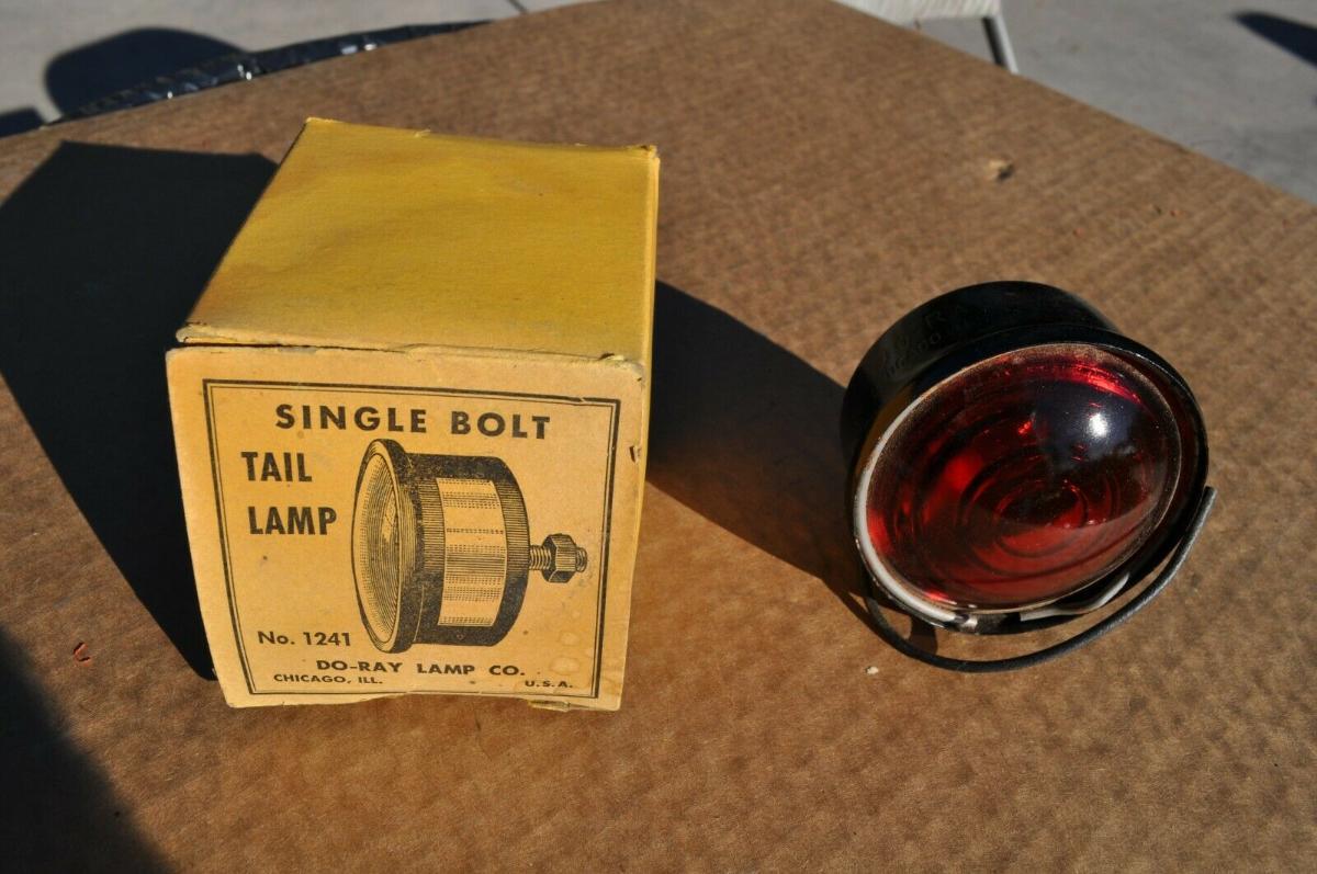 Tail light images - Studebaker, Erskine & Rockne - Antique Automobile ...