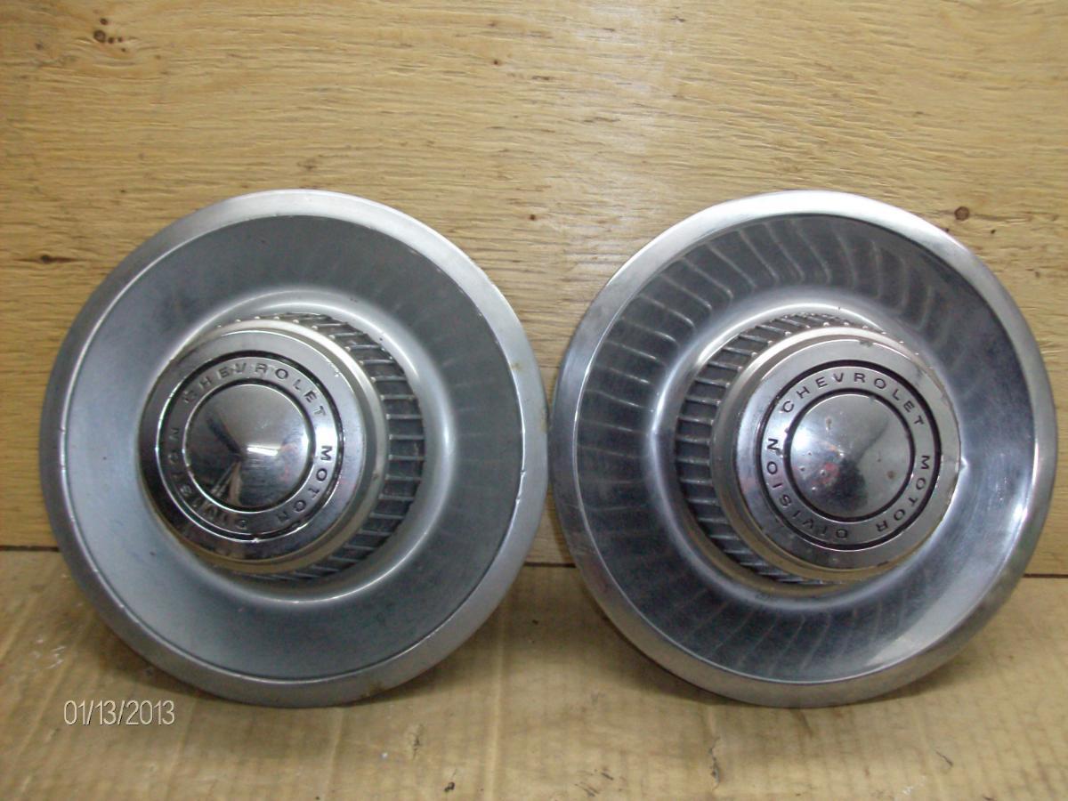 Chevy Nova Centre Caps and Chevy 2 SS spoke hubcaps - Chevrolet & GMC ...