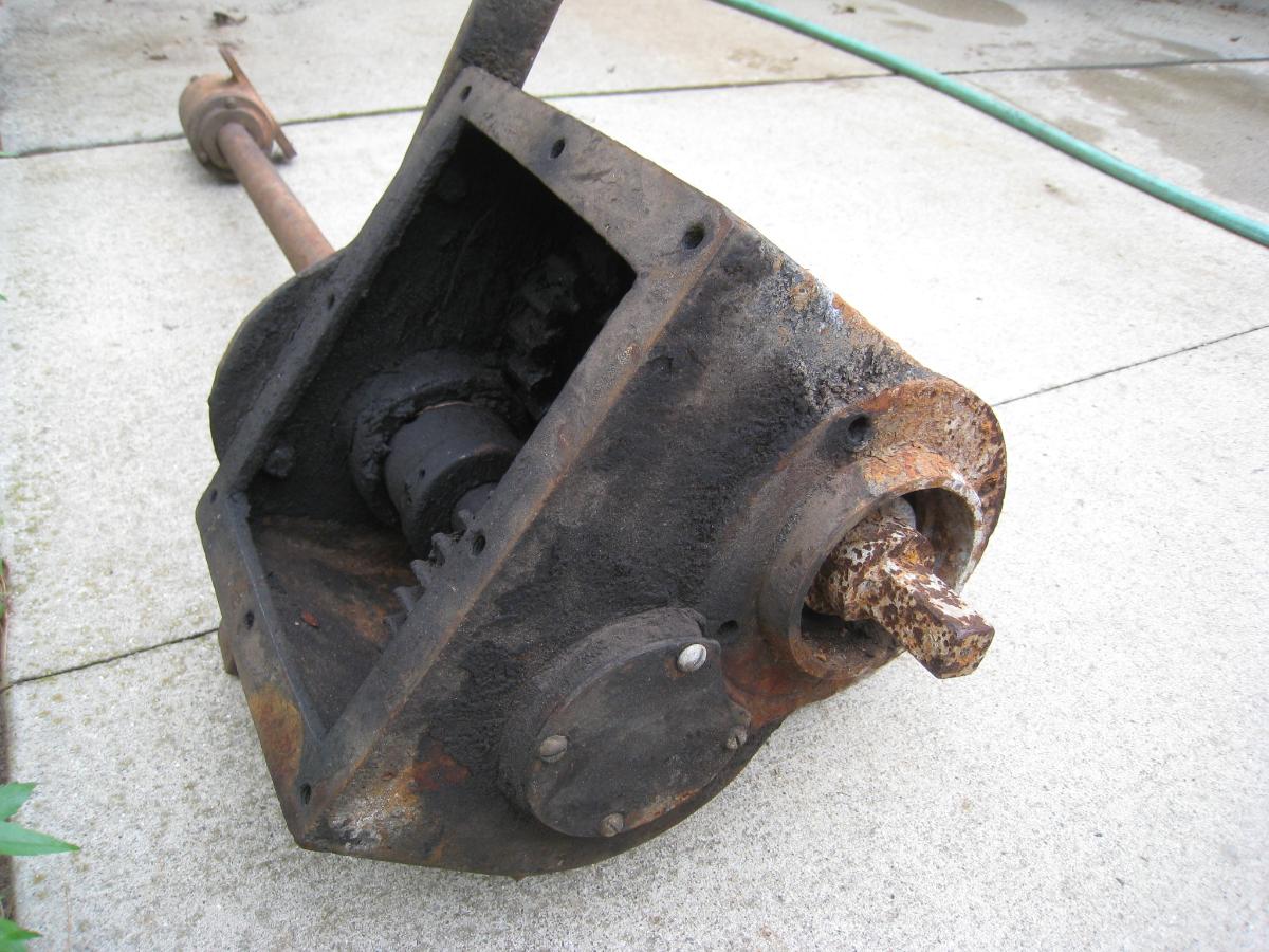 Model AA Ford Unusual Transmission Related Gearbox - What is it? - What ...
