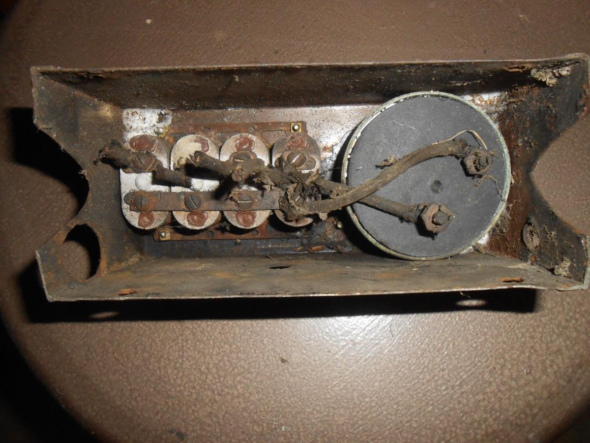 Switch box-Early teens?- Lights or coils? - What is it? - Antique ...