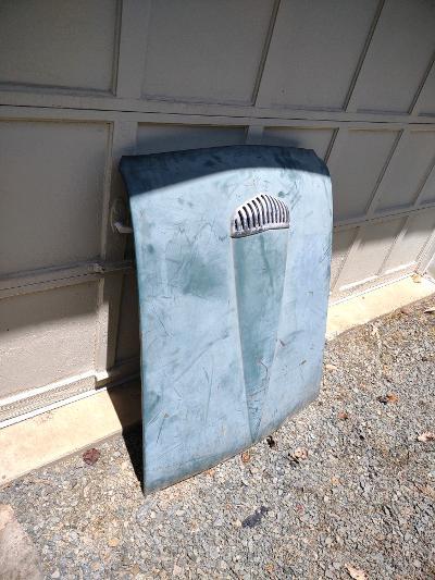 Nash Metropolitan Hood with scoop-can Deliver to Hershey/Carlisle-$200. ...
