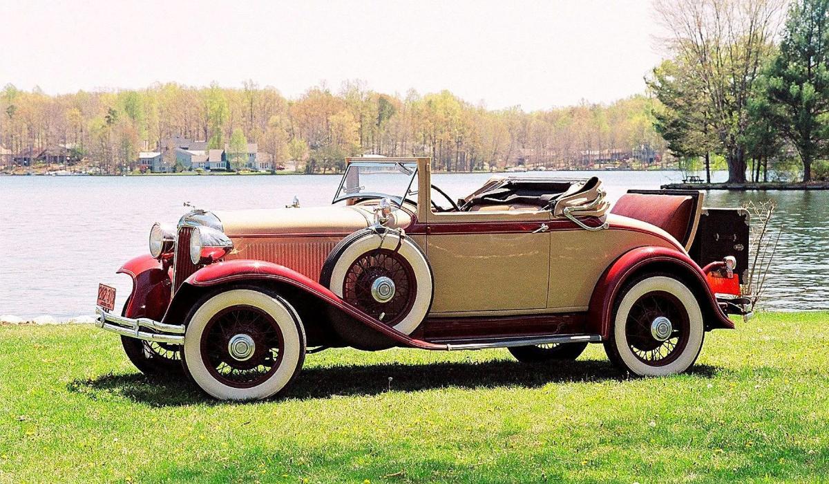 A big Graham maybe? - What is it? - Antique Automobile Club of America ...