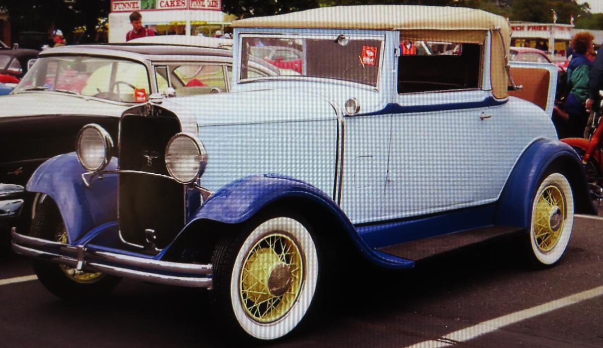 A big Graham maybe? - What is it? - Antique Automobile Club of America ...