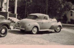 Check Out this 1930s Convertible -What make and model is it? - What is ...
