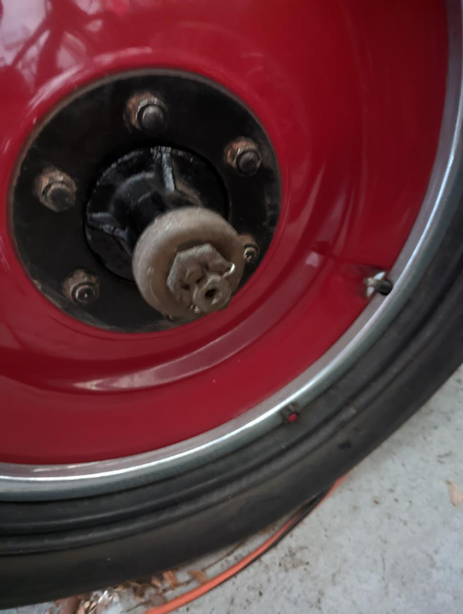 1924 Maxwell hubcaps - General Discussion - Antique Automobile Club of ...