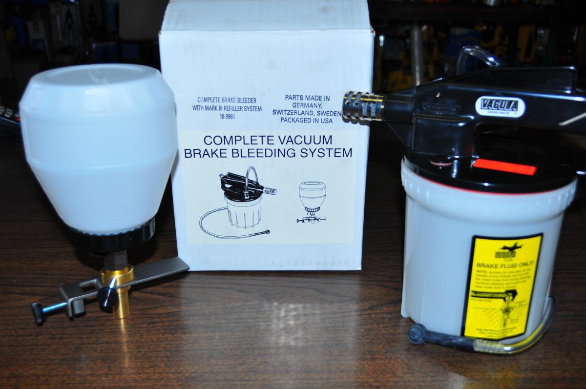 Pressure brake bleeder - Technical - Antique Automobile Club of America ...