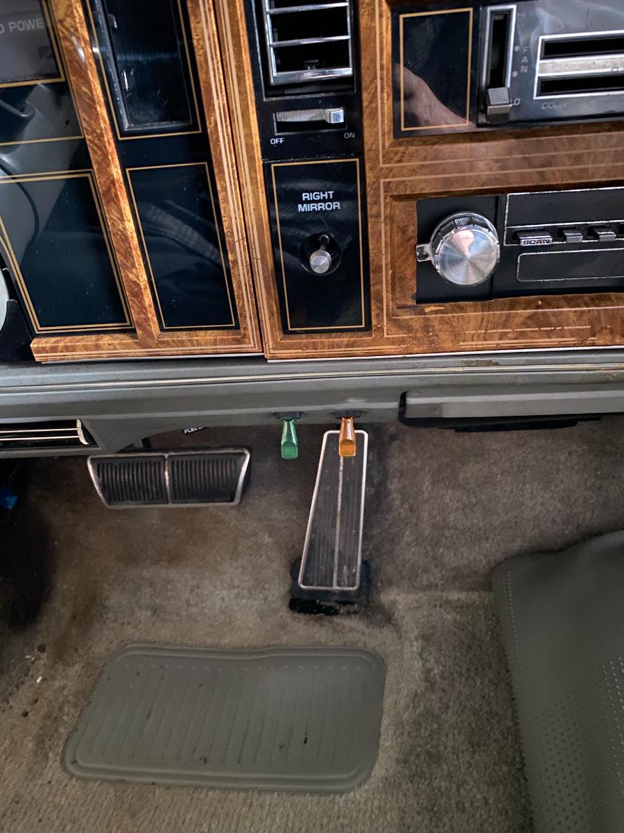 A couple of things which are strange for me in my '80 Riviera Turbo 3 ...