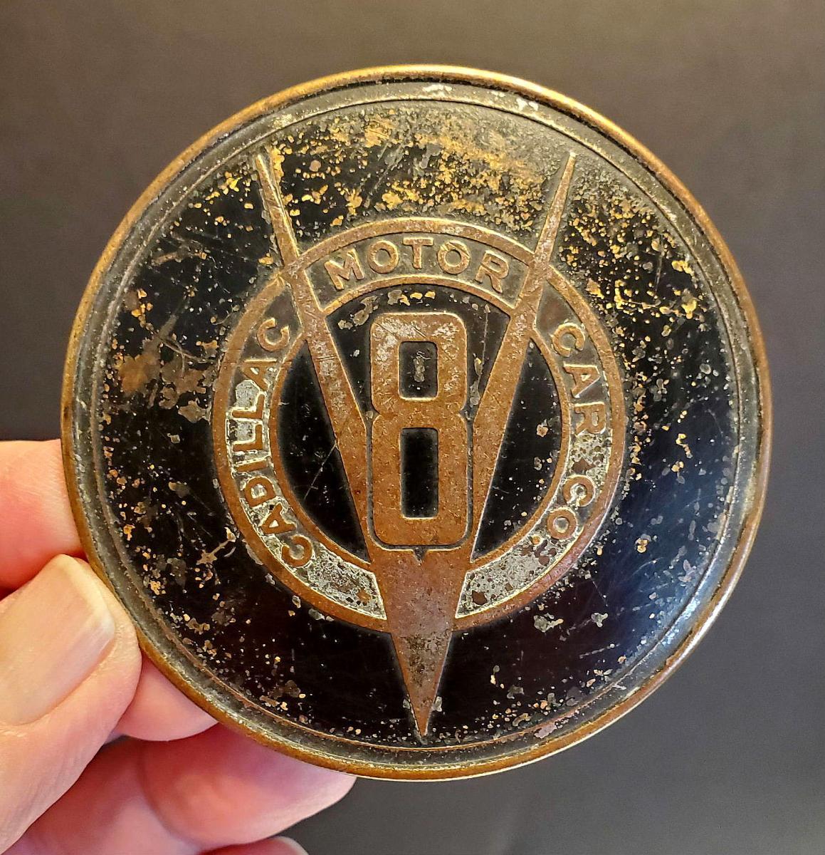 Prewar Enamel Radiator Emblems, Threaded Hubcaps and Automobilia on ...