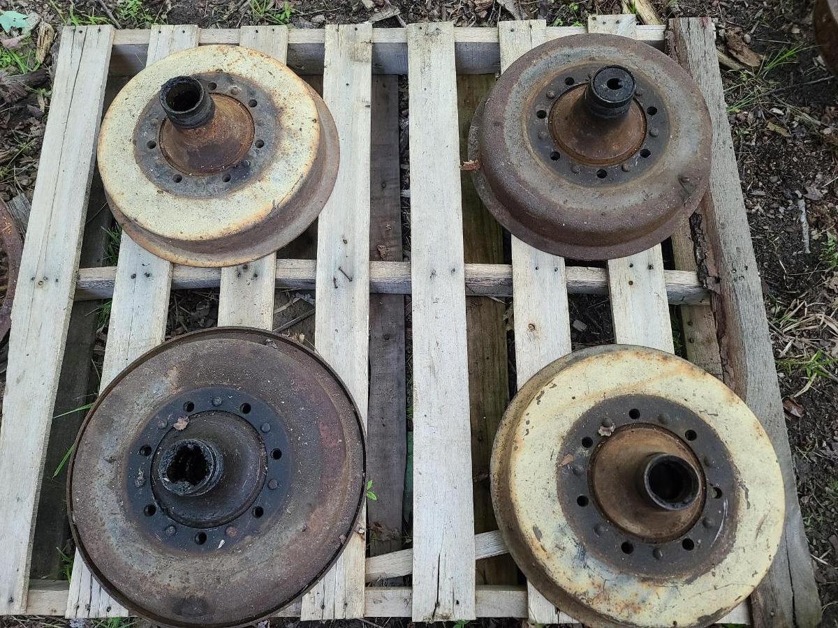 For Sale - Wire Wheels with Hubs - Automobiles and Parts - Buy/Sell ...
