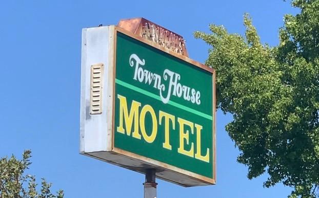 Trailer Friendly Motels To Stay At On The Road - Garages, Trailers, and ...