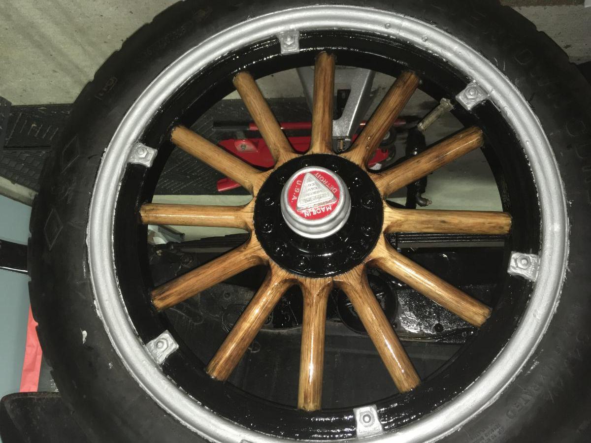 Wheel hubs for 1922-23 Hudson - Hudson, Essex, & Terraplane - Antique ...