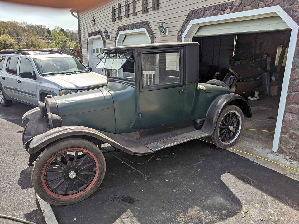 1923 Dodge Brothers doctors 3 window 3 window $8,000 Listed a day ago ...