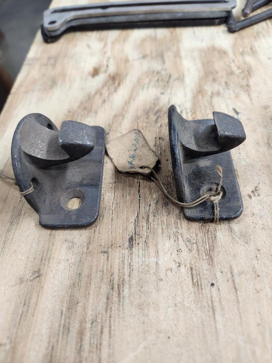 Early Door Strikers close to Model T Ford but not see photos - What is ...