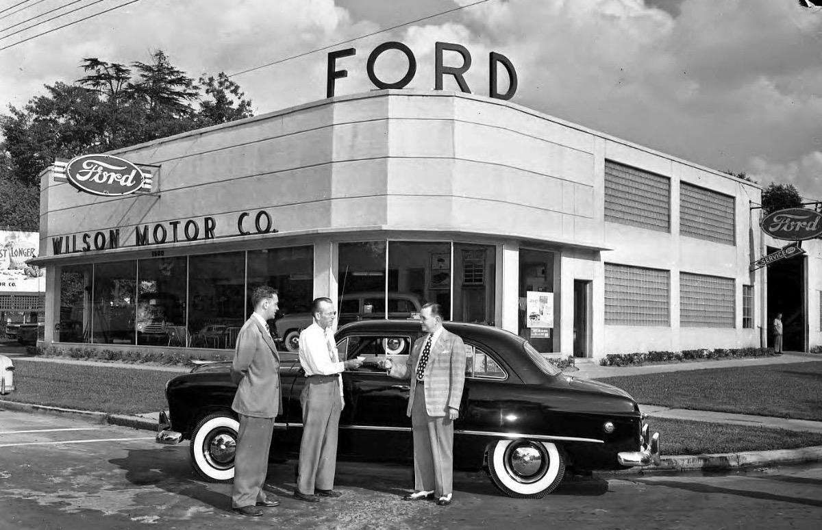 Ford dealership - Period Photos - Post WWII - Antique Automobile Club ...